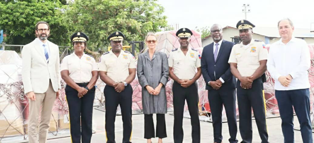Haïti : la Police nationale dispose de nouveaux équipements et des ...