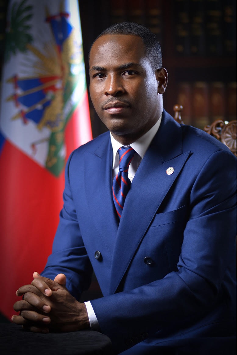 Diplomatie – Roudy Stanley Penn présente ses Lettres de créance au ...